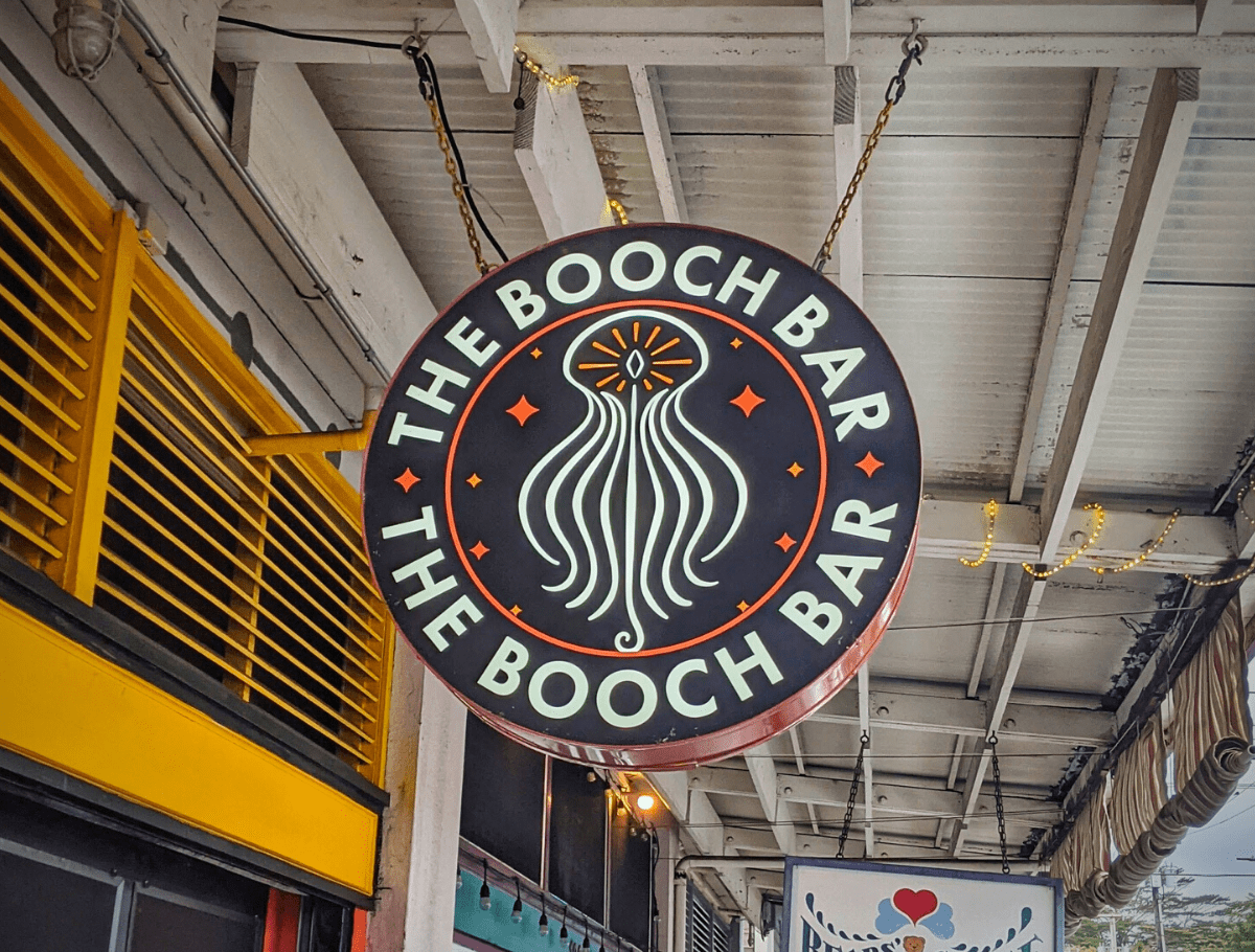 The Booch Bar Review: Kombucha & Fresh Eats in Hilo Hawaii